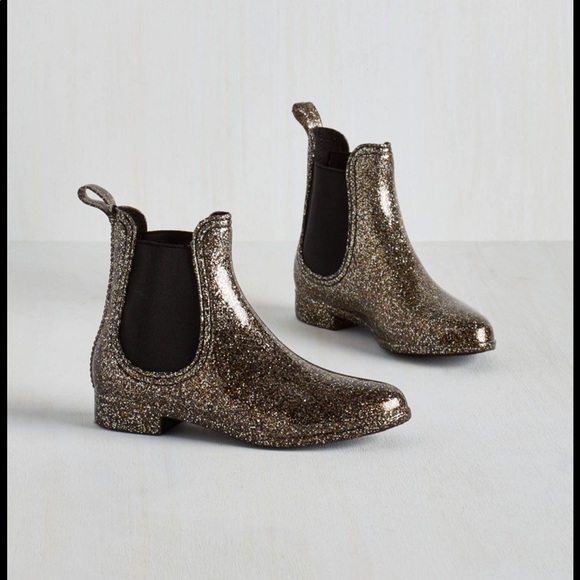 Report | Shoes | Report Slicker Chelsea Rain Boots Shimmer | Poshmark